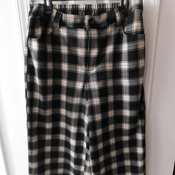 Forever 21 | Pants & Jumpsuits | Forever 2 Wide Leg Plaid Pants | Poshmark